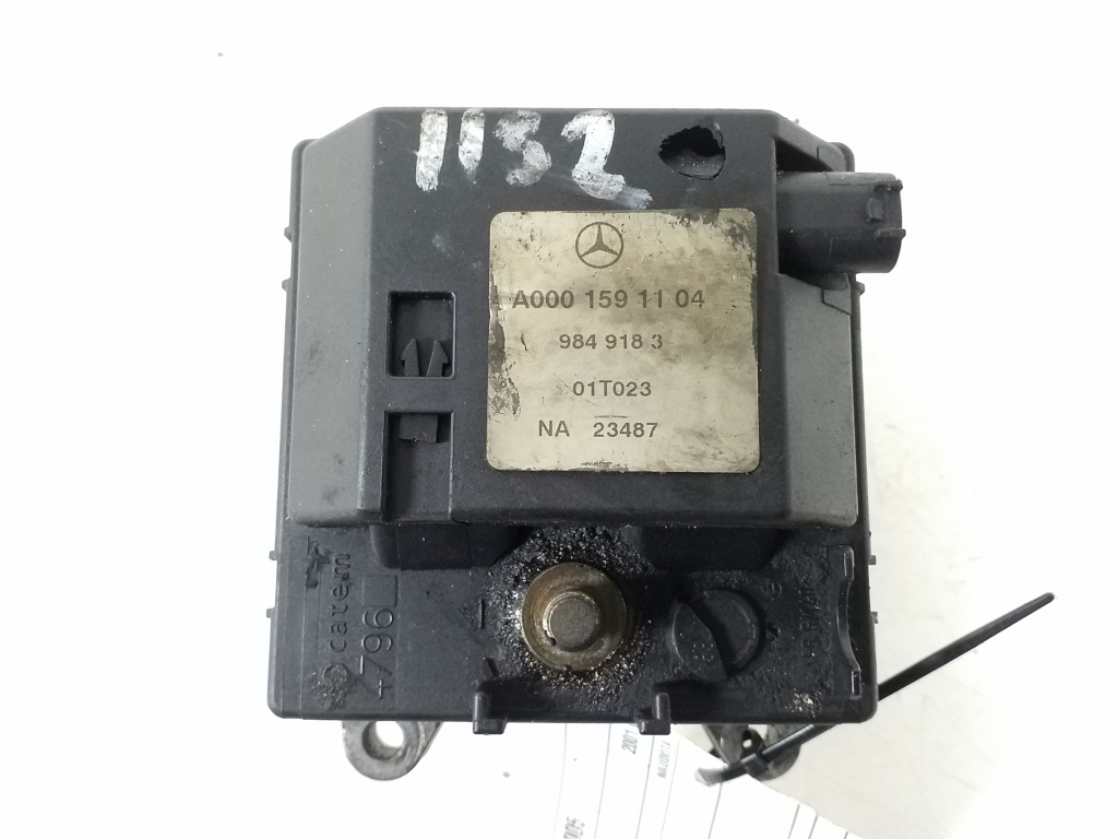 Used Mercedes Benz S-Class Engine heating element A0001591104