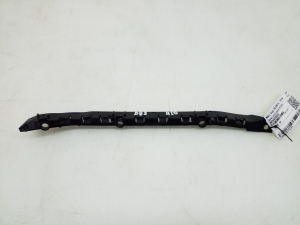 Used Mercedes Benz C-Class Rear bumper bracket A2048800330