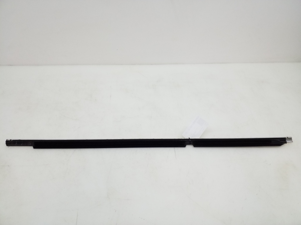 Used Mercedes Benz C-Class Rear side door strip to glass outer A2047351565