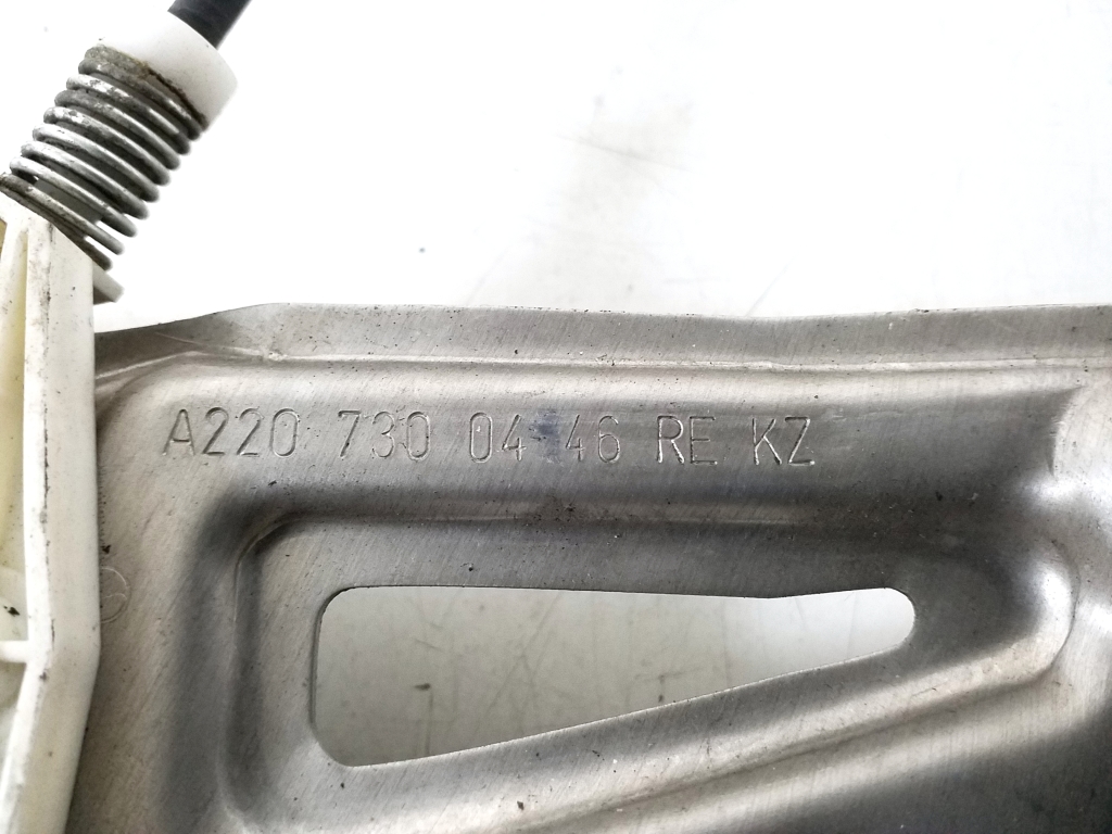 Used Mercedes Benz S-Class Rear side door window lifter and its details