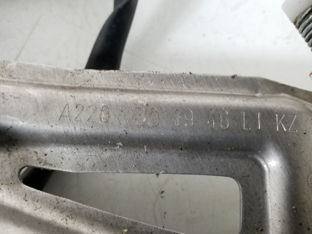 Used Mercedes Benz S-Class Rear side door window lifter and its details