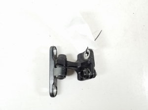 Used Mercedes Benz S-Class Rear side door hinge upper A2207300537