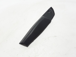 Naudotas BMW 5 SERIES Priekinio valytuvo mechanizmo apdaila prie stiklo ...