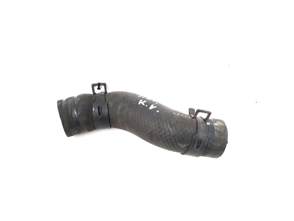 Used TOYOTA Hilux Cooling radiator hose 16571-0L030