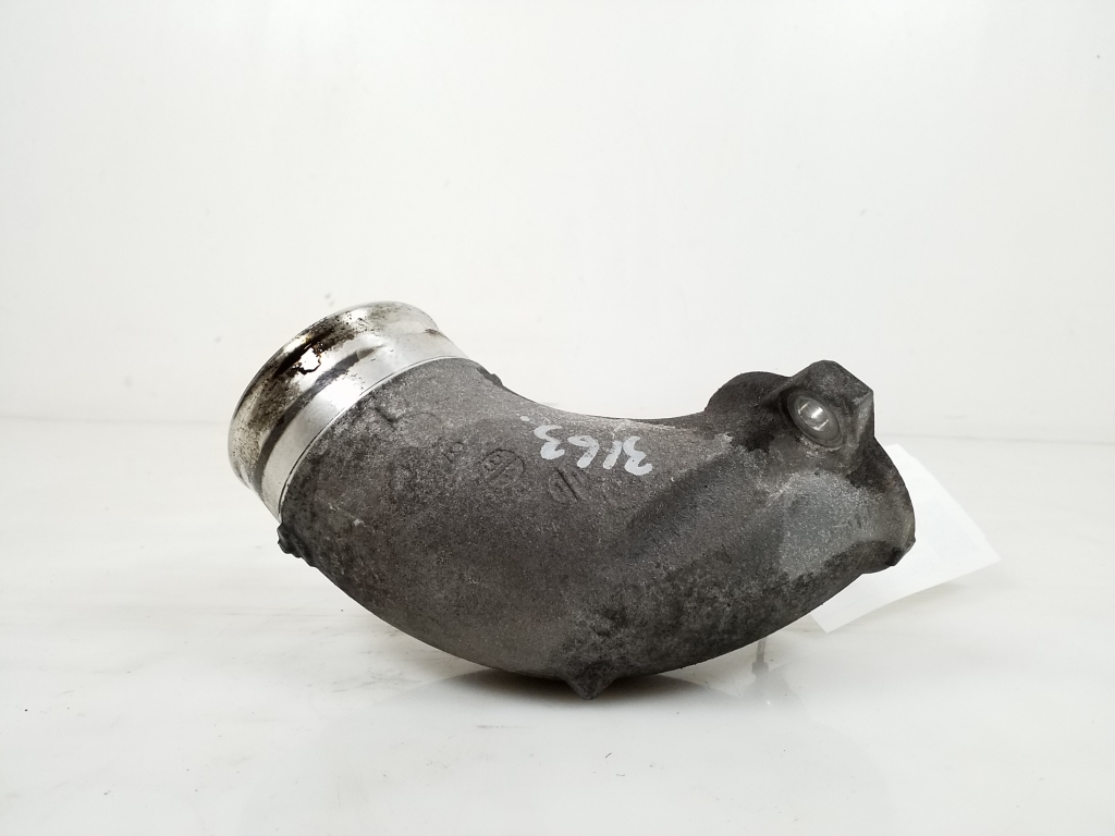 Used TOYOTA Hilux Turbine cooling pipe 17274-30110