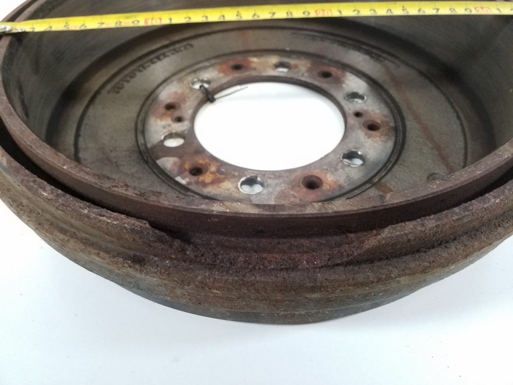 Used TOYOTA Hilux Rear brake disc 42431-0K130