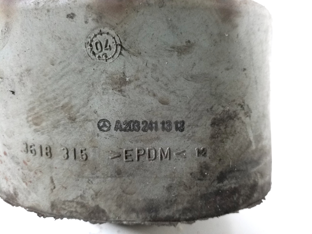 Used Mercedes Benz S-Class Engine cushion A2032411313