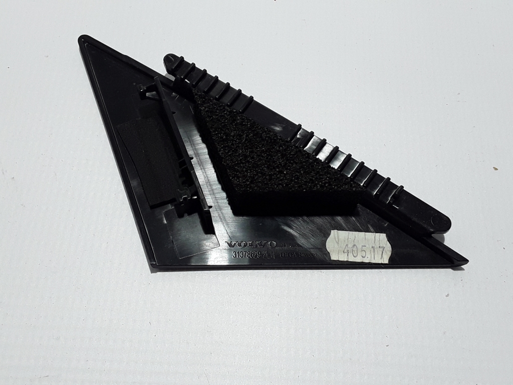 Used VOLVO V90 Trim to the mirror triangle 31378629