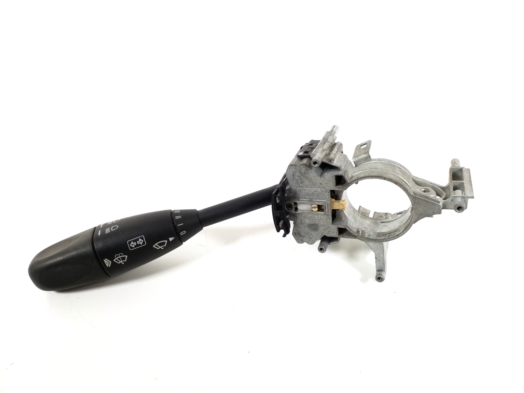 Used Mercedes Benz S-Class Switch and its parts A0005452410