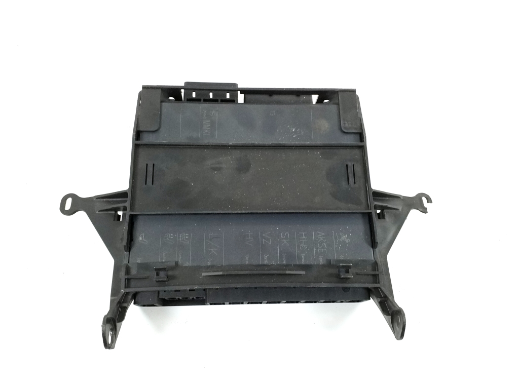 Used Mercedes Benz S-Class Front seat control unit A2208205585