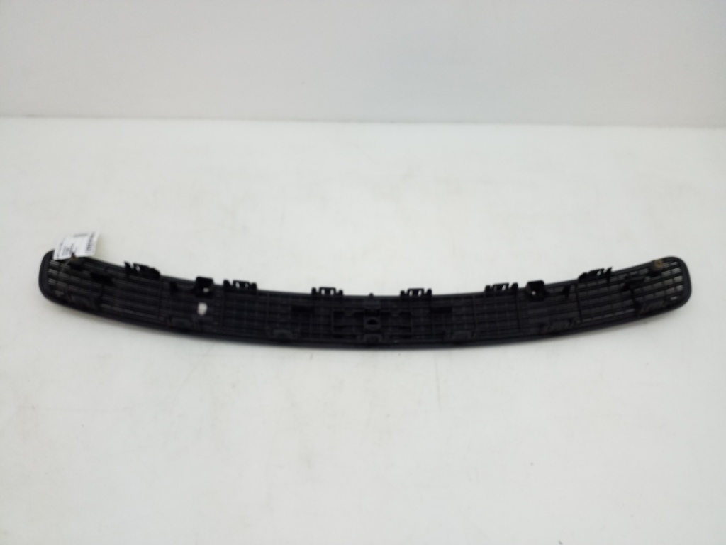 Used Mercedes Benz CLS-Class Engine cover grille A2118800005
