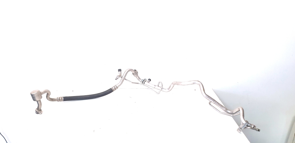 Used NISSAN Qashqai Hose for air conditioning 924804EB0A