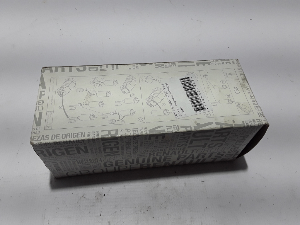 Used Dacia Duster Fuel filter and its parts 8200803831