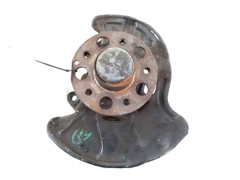 Used Mercedes Benz C-Class Hub front