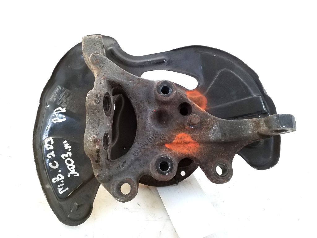 Used Mercedes Benz C-Class Hub front
