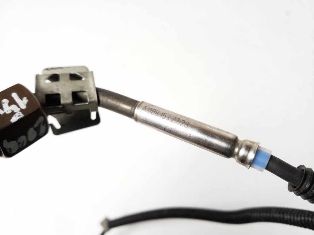 Used Mercedes Benz E-Class Muffler temperature sensor A0081532728