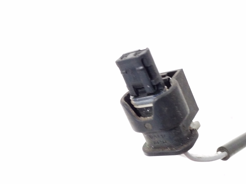 Used Mercedes Benz E-Class Muffler temperature sensor A0081532728