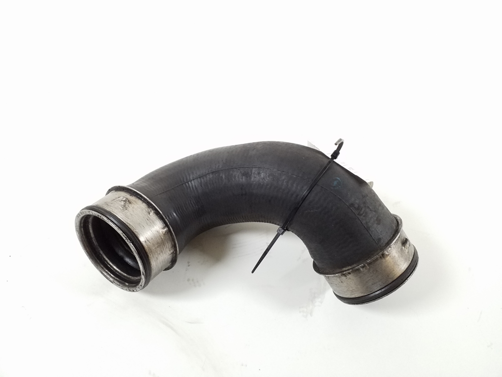 Used Mercedes Benz C-Class Intercooler hose A2035281482