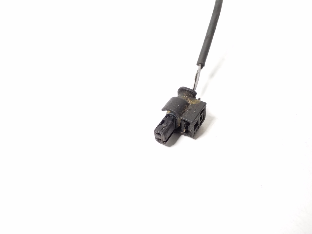 Used Mercedes Benz C-Class Muffler temperature sensor A0081532728