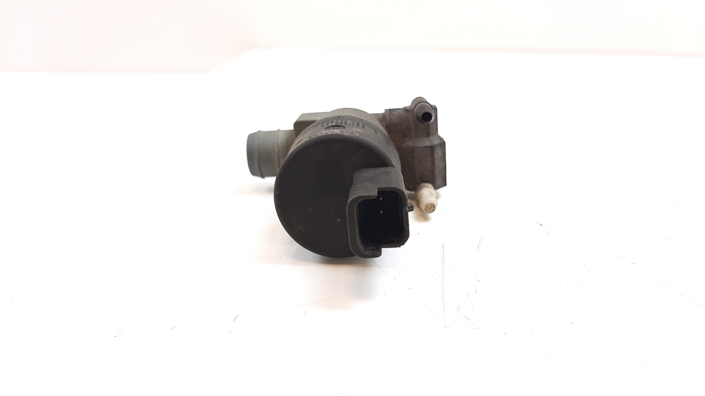 Used NISSAN Qashqai Front window washer motor 9641553880