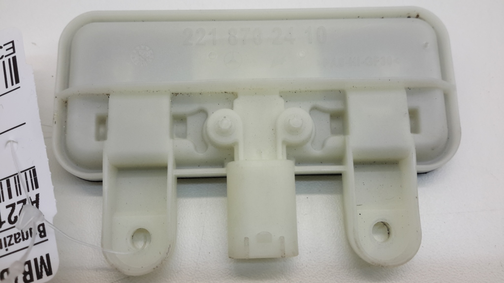 Used Mercedes Benz B-Class Outer boot handle A2218702410