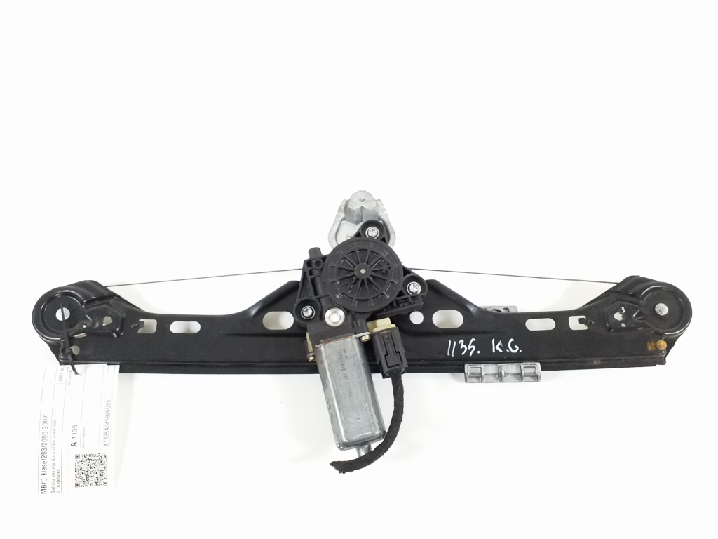 Naudotas Mercedes Benz C-Class Galinių šoninių durų stiklo pakėlikas ir ...