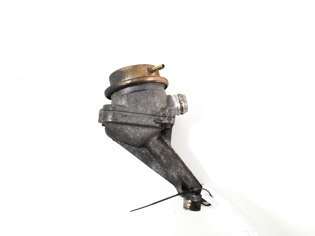 Used Mercedes Benz C-Class Valve other A0021403660