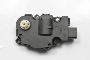 Used Mercedes Benz C-Class Interior shoulder valve motor A2219066900