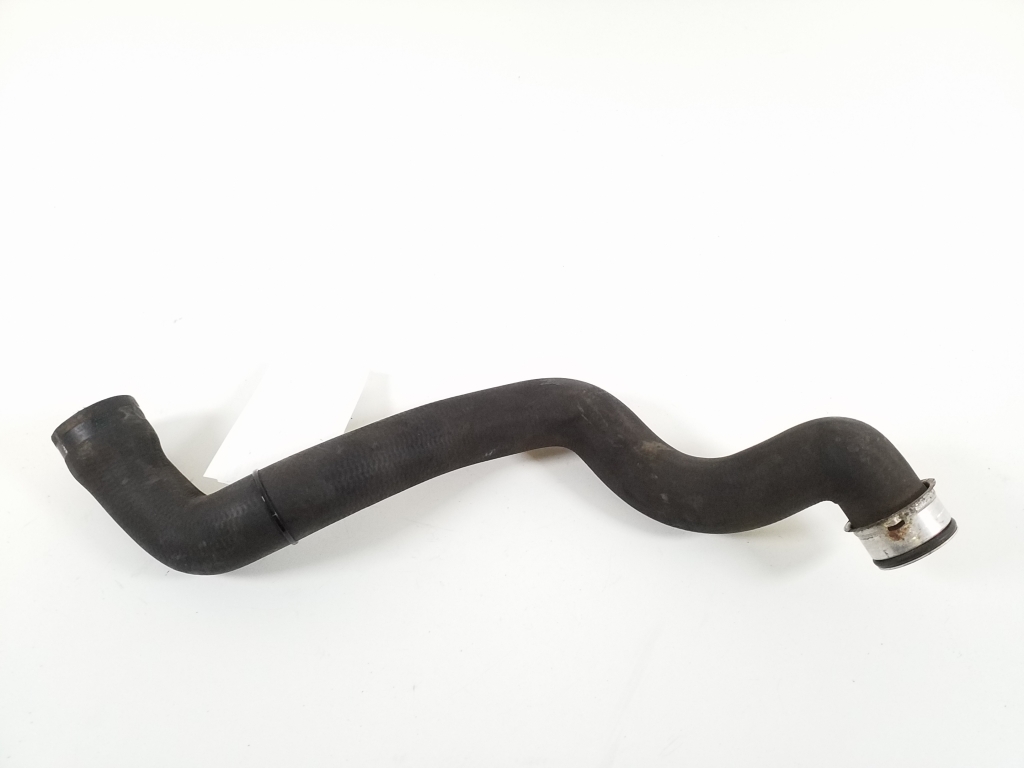 Used Mercedes Benz CLC-Class Cooling radiator hose A2035015882