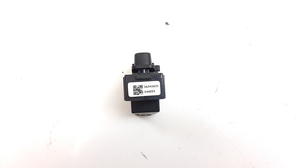 Used VOLVO V70 Door lock unlock switch 31343100