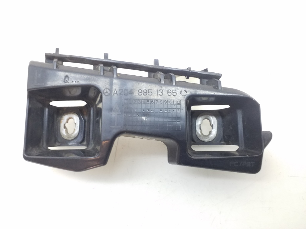 Naudotas Mercedes Benz C-Class Galinio bamperio laikiklis A2048851365