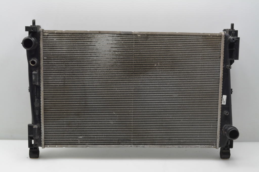 Used Opel Corsa Cooling radiator 44092670