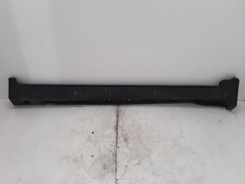 Used VOLVO XC90 Exterior sill trim 30653723