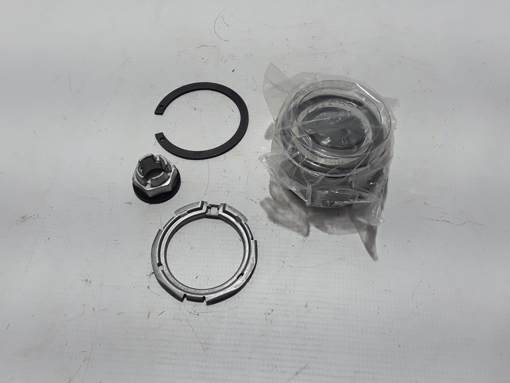 Used RENAULT Megane Front bearing 8200893832