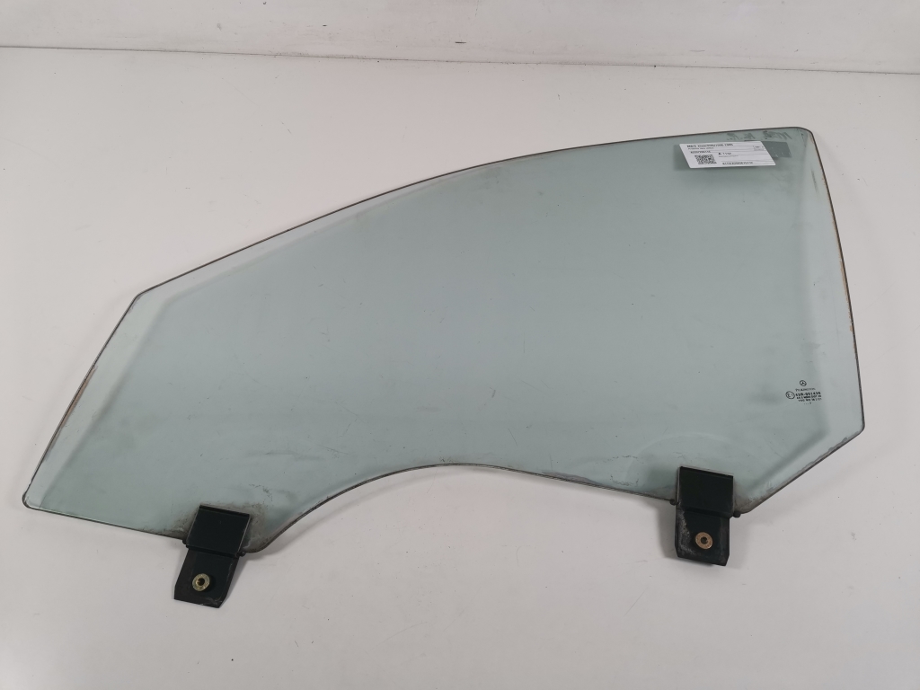 Used Mercedes Benz S-Class Front door glass A2207200118
