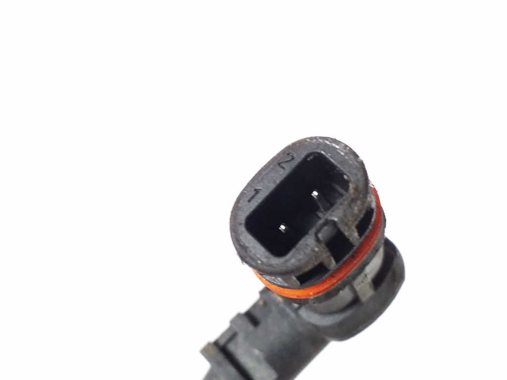 Used Mercedes Benz E-Class Hub front A2123322301