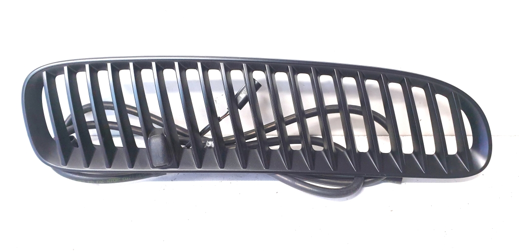 Used BMW X5 Engine cover grille 7113730