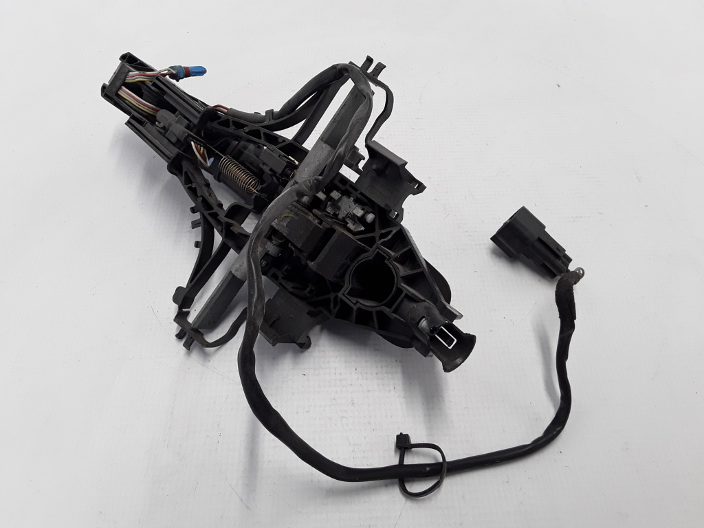 Used VOLVO V50 Rear side door opening handle outer and its details 30784205