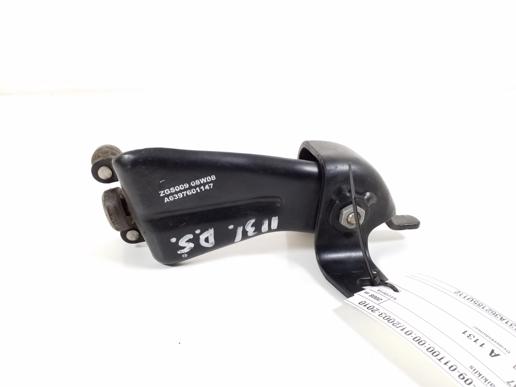 Used Mercedes Benz Vito Sliding door bracket A6397601147