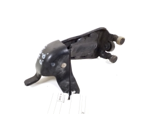 Использовал Mercedes Benz Vito Держатель раздвижной двери A6397300316