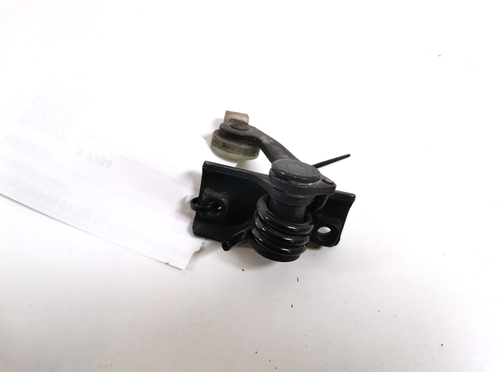 Naudotas Mercedes Benz Vito Slankiojančių durų laikiklis A6397300316