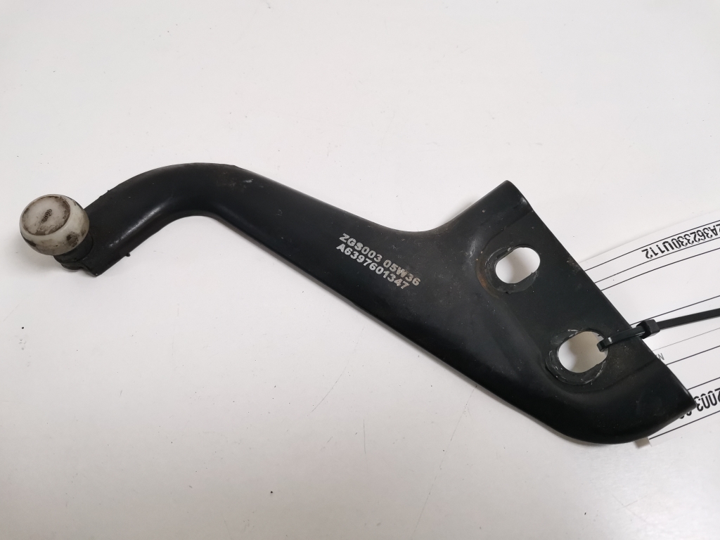 Used Mercedes Benz Vito Sliding door bracket A6397601347