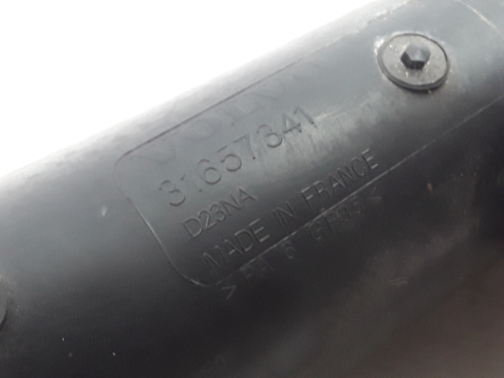 Used VOLVO XC60 Air intake hose 31657341