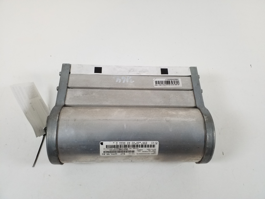 Naudotas Mercedes Benz Vito Oro pagalvė keleivio panelės A6398600102