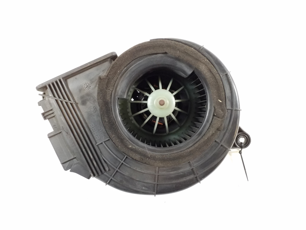 Naudotas Mercedes Benz Vito Salono pečiaus varikliukas A0008358004