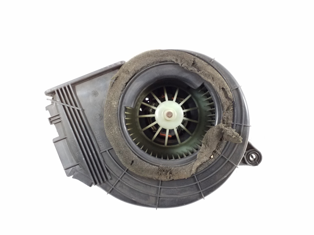 Naudotas Mercedes Benz Vito Salono pečiaus varikliukas A0008358004