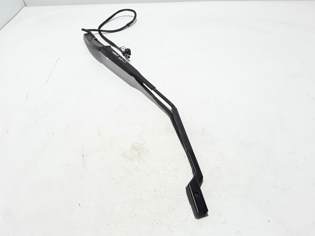 Used VOLVO XC60 Windshield wiper blade 31416840