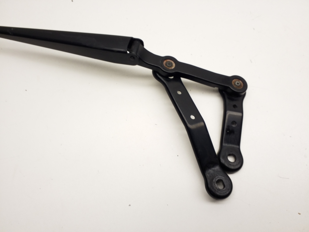 Used Mercedes Benz A-Class Windshield wiper blade a1768203600