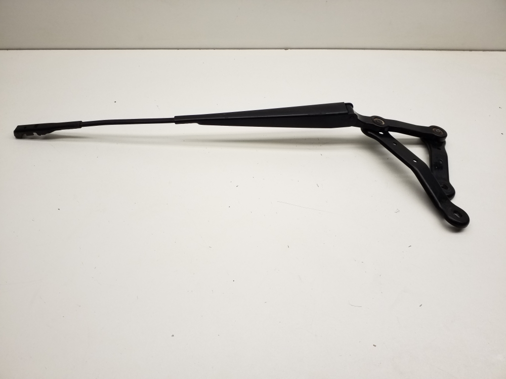 Used Mercedes Benz A-Class Windshield wiper blade a1768203600