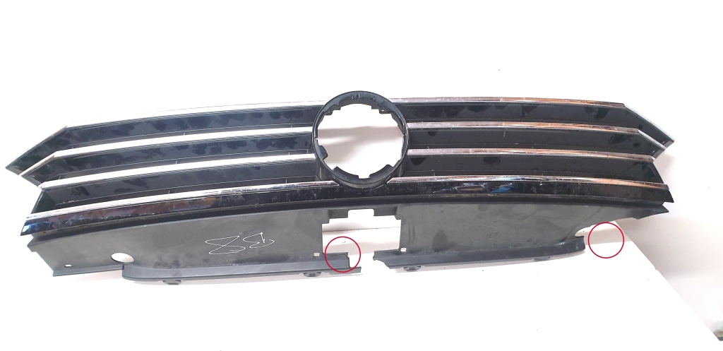 Used Volkswagen Passat Front grille 3G0853651A